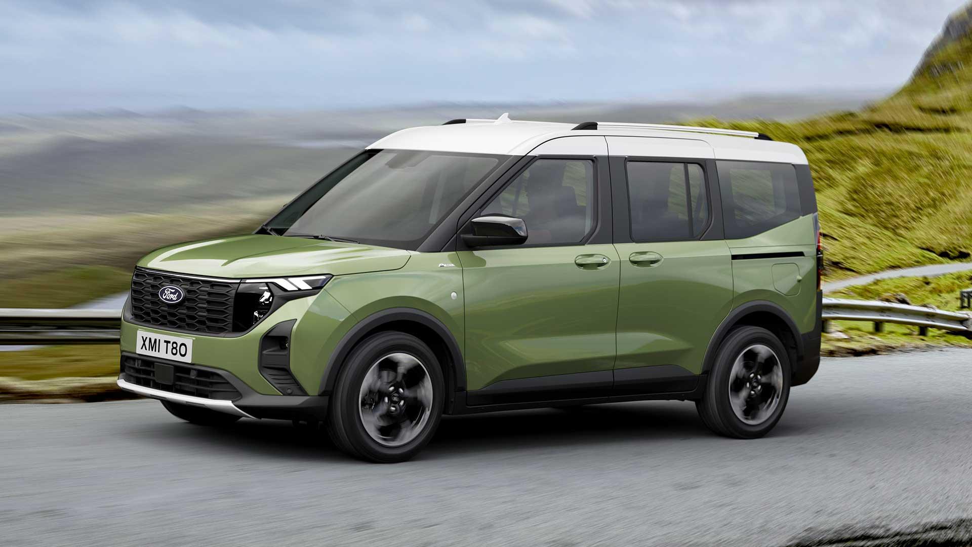 De Ford E-Tourneo Courier gaat graag op vakantie of naar het werk