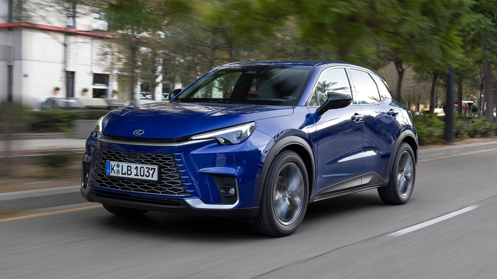 Lexus LBX: hoe rijdt de nieuwe kleine Lexus? - TopGear Nederland