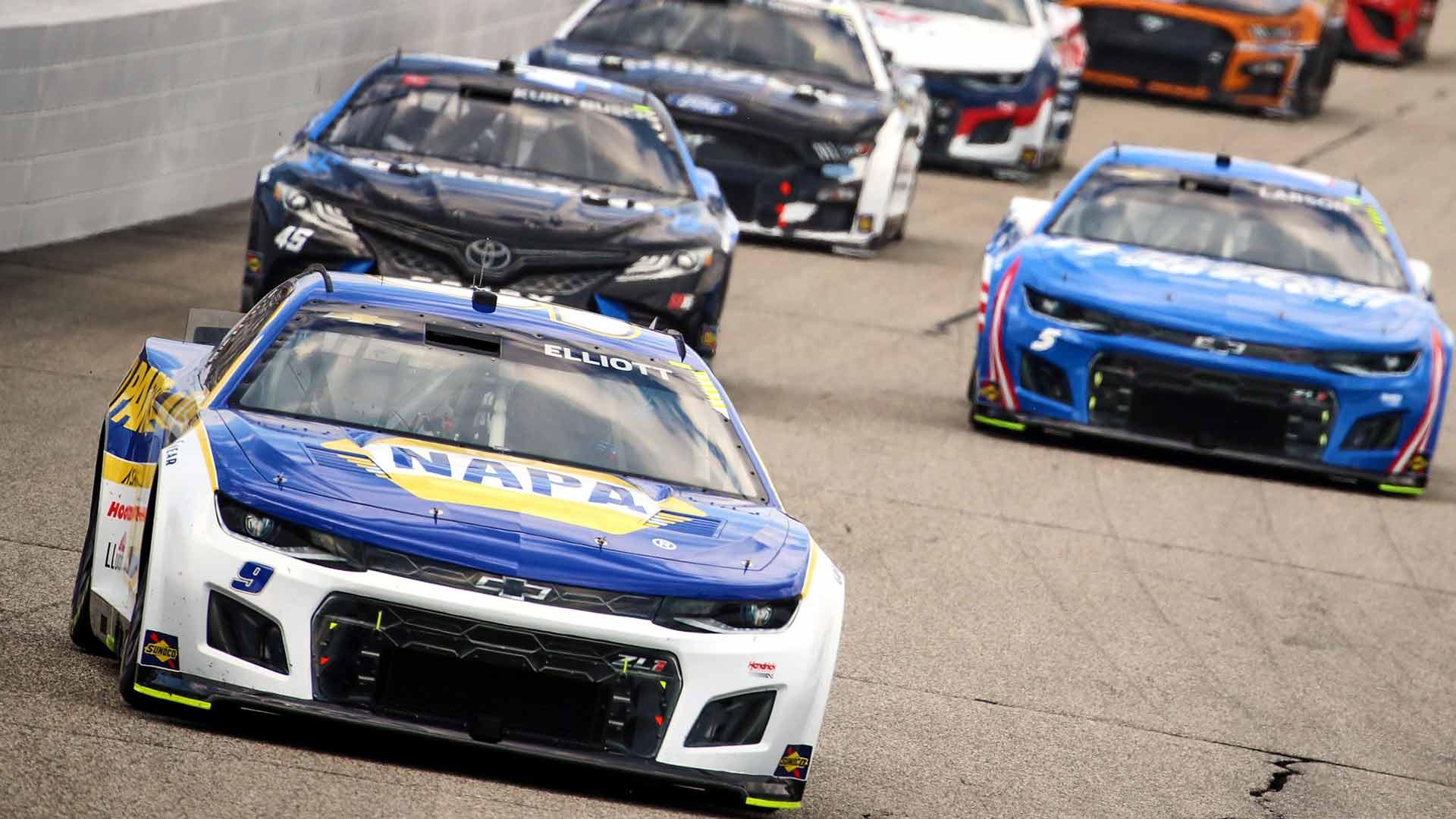 In sneltreinvaart door de geschiedenis van NASCAR - TopGear