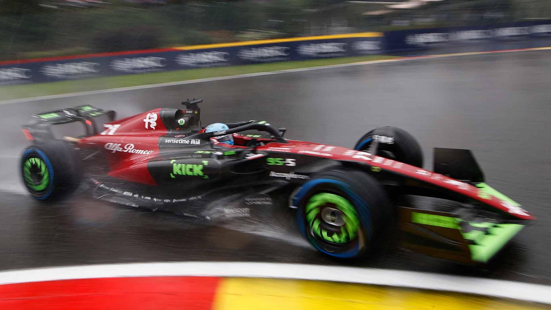 Waarom het oude F1-team van Alfa Romeo per land een ander naam kan ...