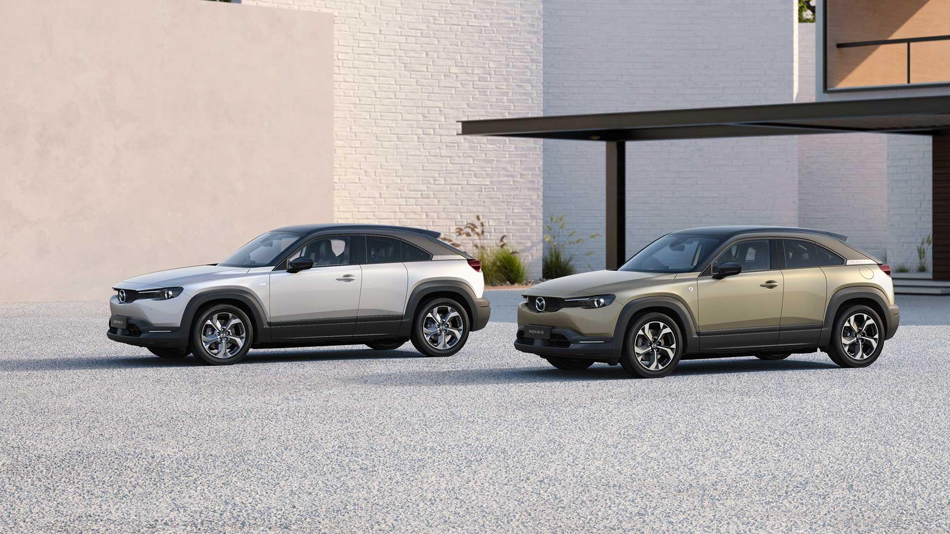 Moet je de volledig elektrische Mazda MX-30 kiezen of de plug-in hybride?