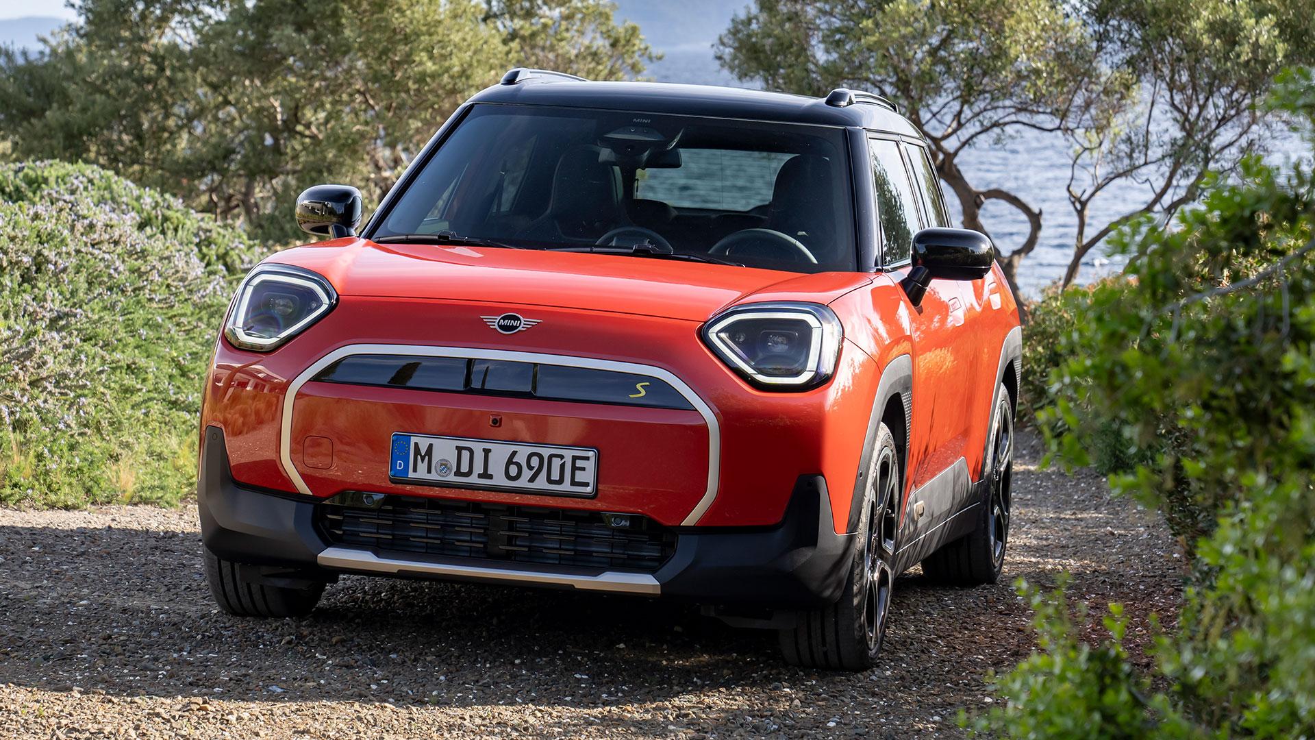 Deze Mini Aceman is een elektrische crossover met 218 pk - TopGear