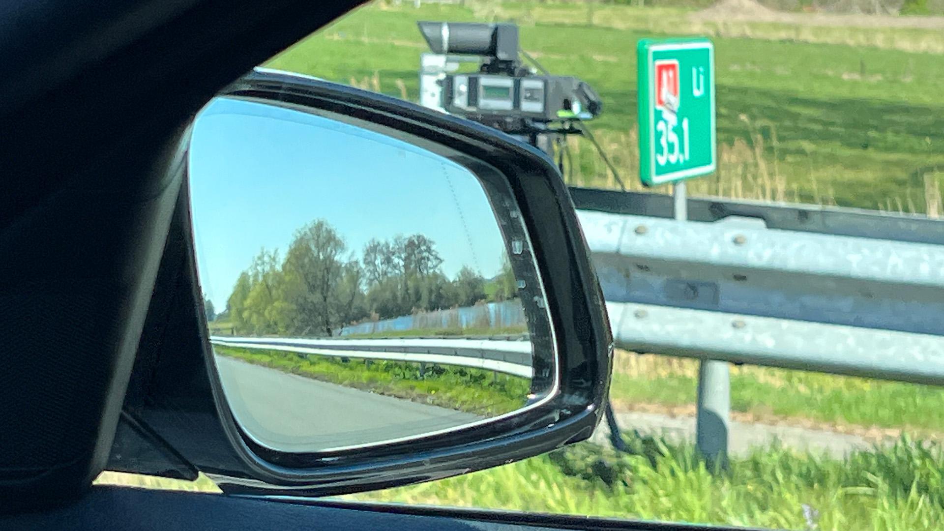Politie plaatst camera’s bij de viaducten op snelwegen bij Apeldoorn ...