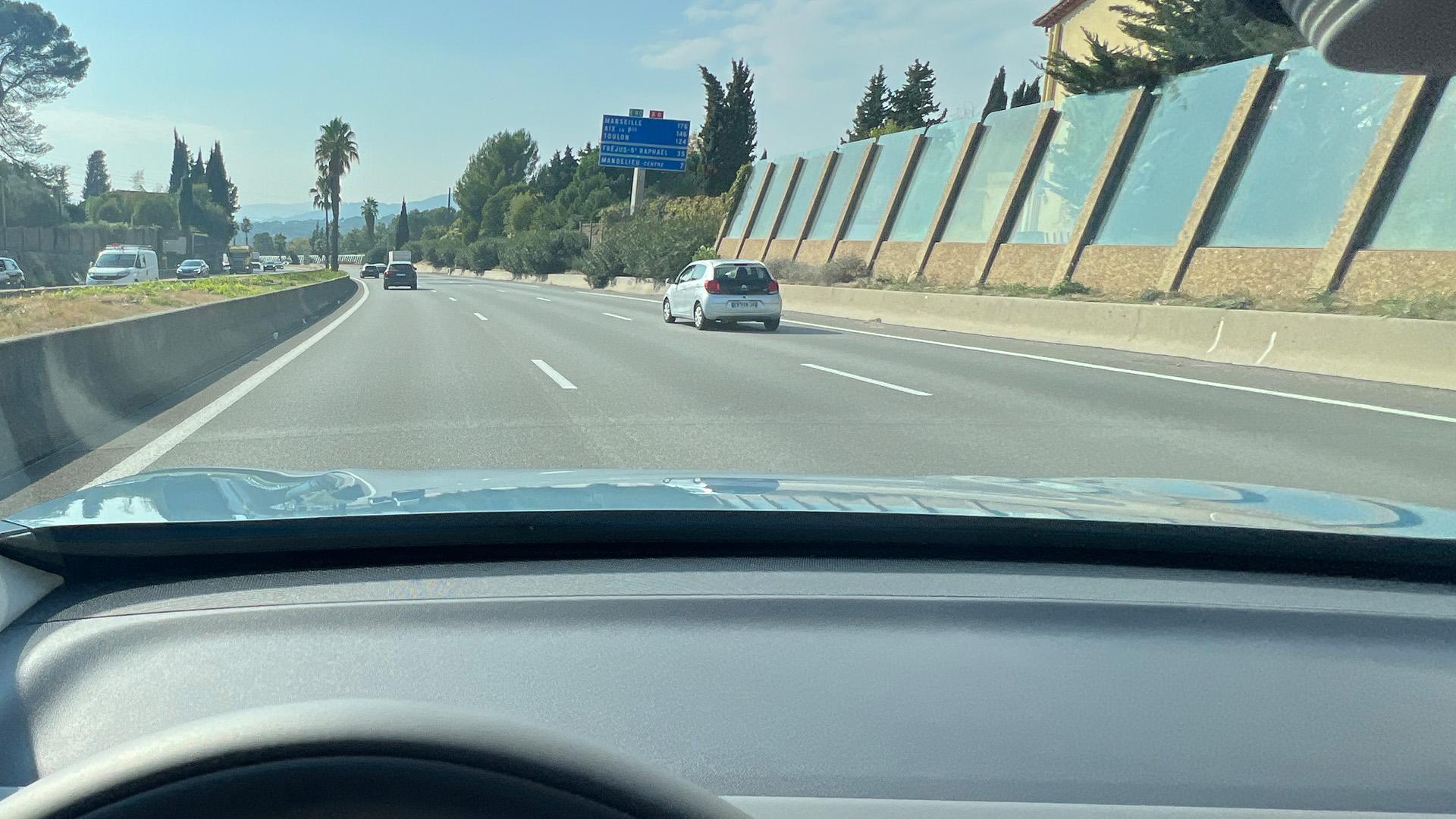 Overactieve camera in Frankrijk bekeurt al bij 30 te langzaam - TopGear