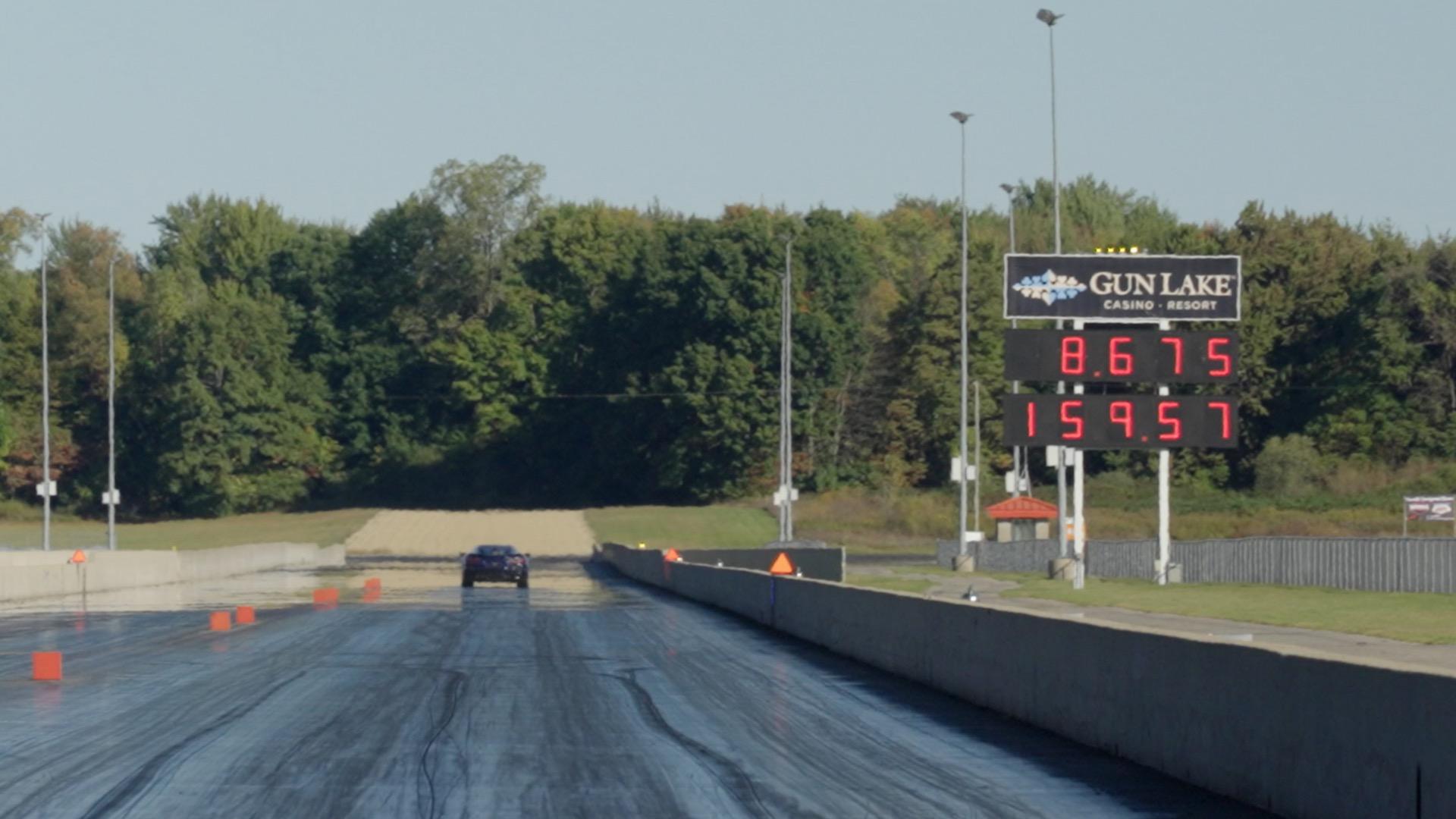 Chevrolet Corvette ZR1X snelste productieauto op dragstrip - TopGear