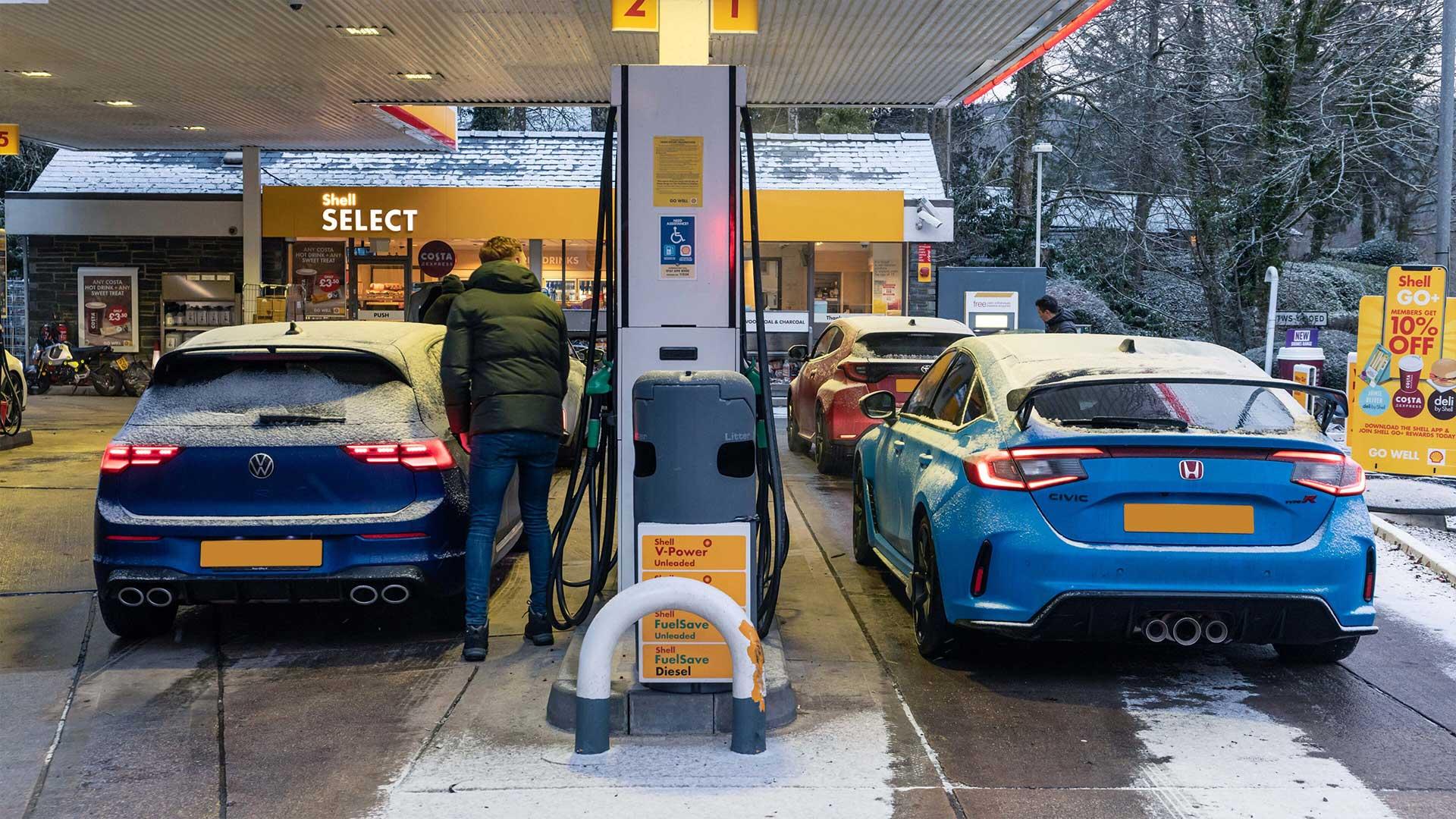 Goedkoop tanken? Dan moet je dit jaar in België zijn, niet Duitsland