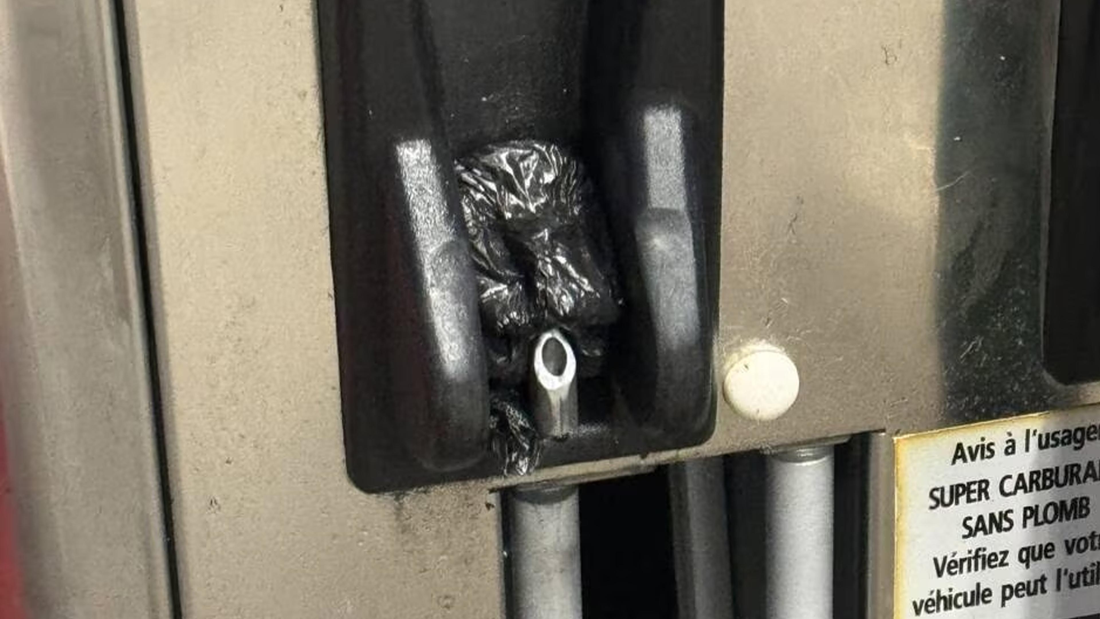 Propje aluminiumfolie op de brandstofpomp? Pas dan op