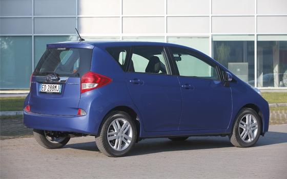 Autotest: Subaru Trezia 1.3 Luxury - TopGear