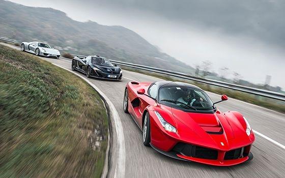 LaFerrari vs P1 vs 918 Spyder - TopGear