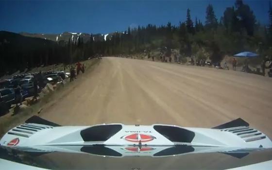 Video: Monster Tajima doet Pikes Peak - TopGear