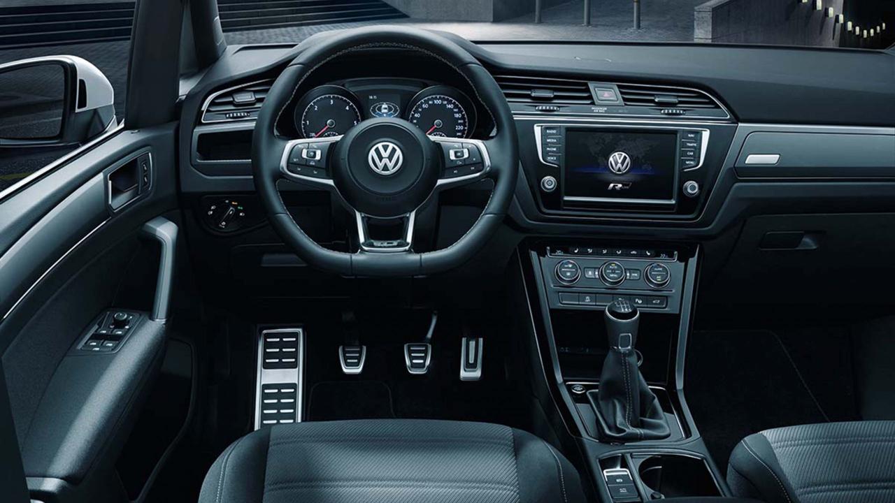 Volkswagen Touran met R-Line: voor stoere huisvaders