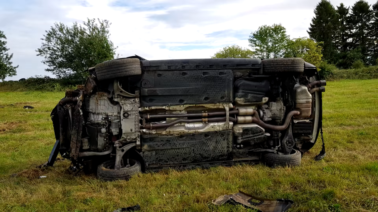 Audi RS 3 crasht met 200 km/u in België - TopGear Nederland