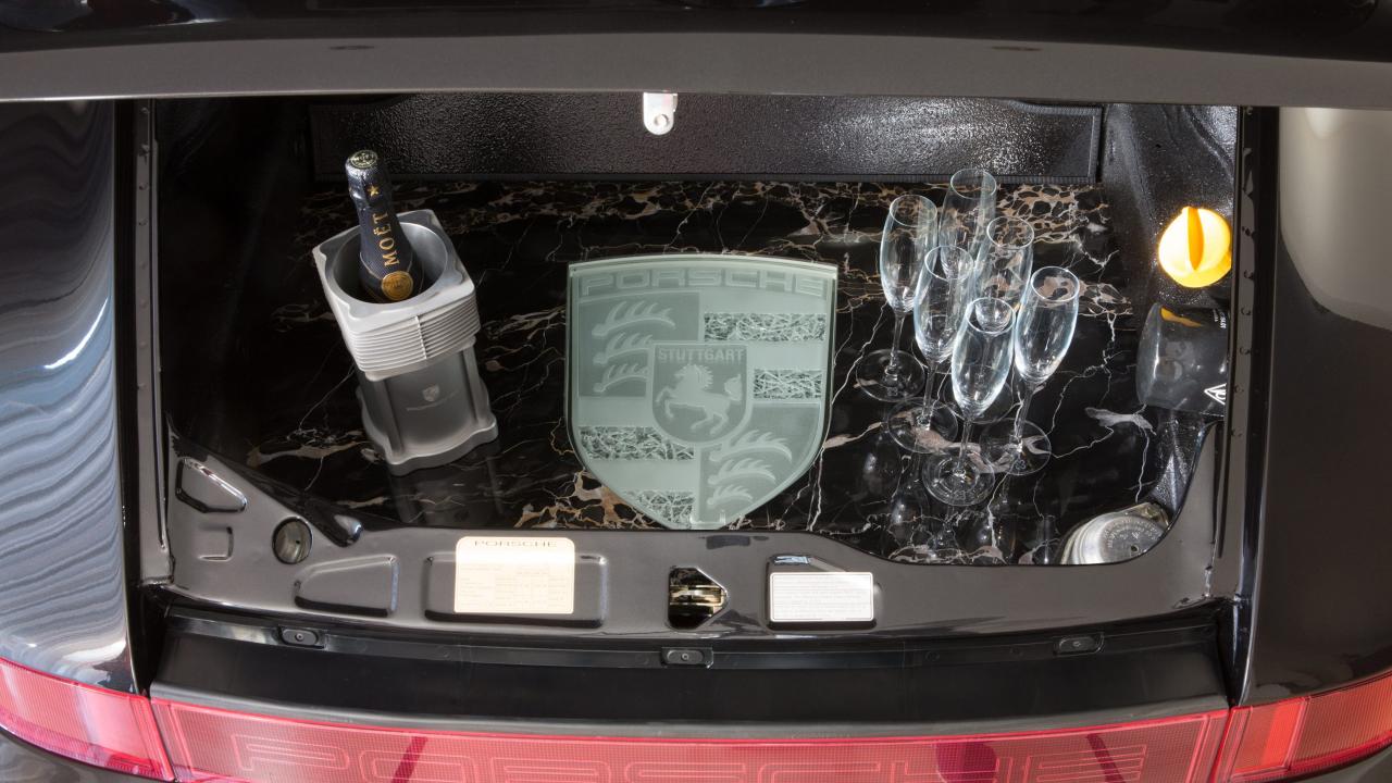 Deze Porsche 911-bar is een ideale sfeermaker voor je man cave - TopGear