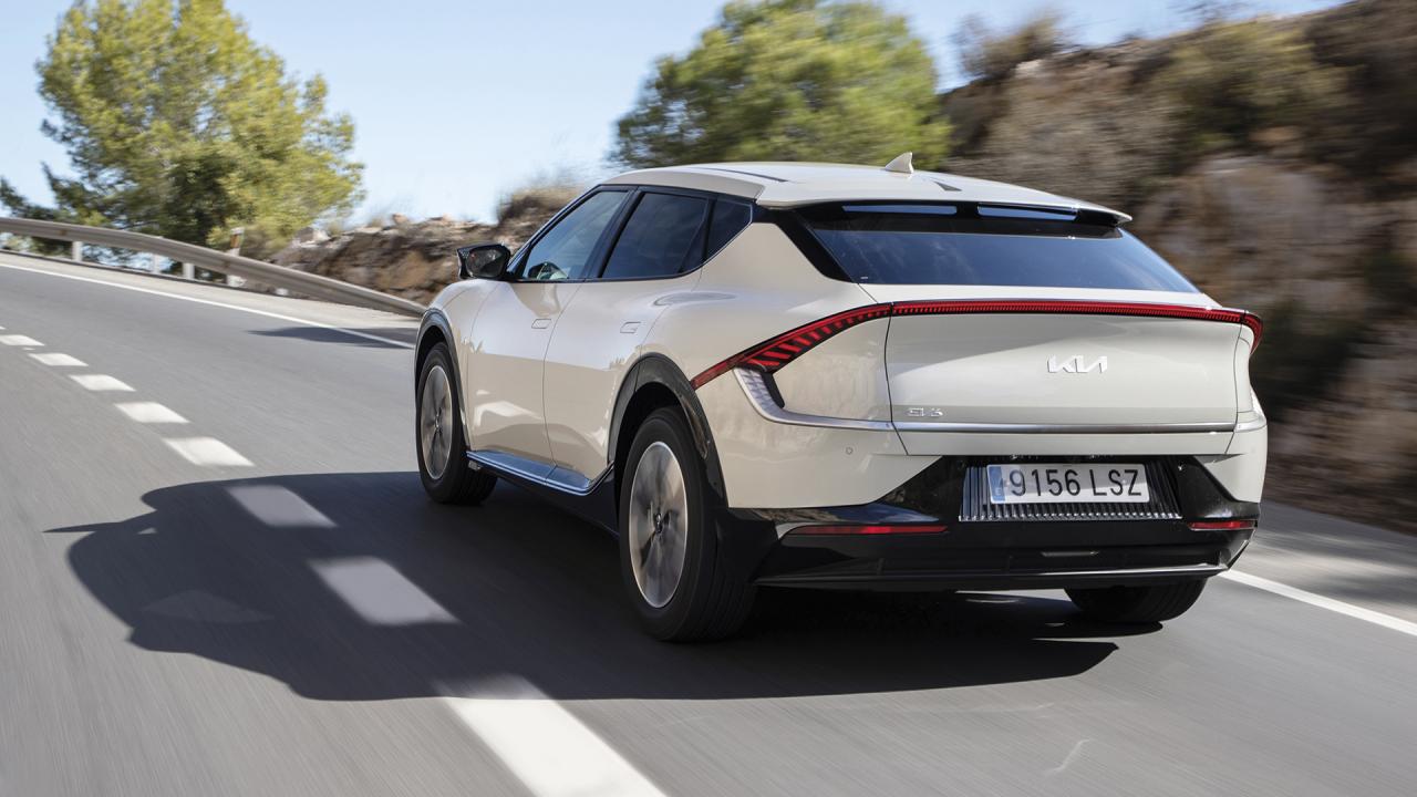 Kia EV6 Plus RWD (review) - TopGear Nederland