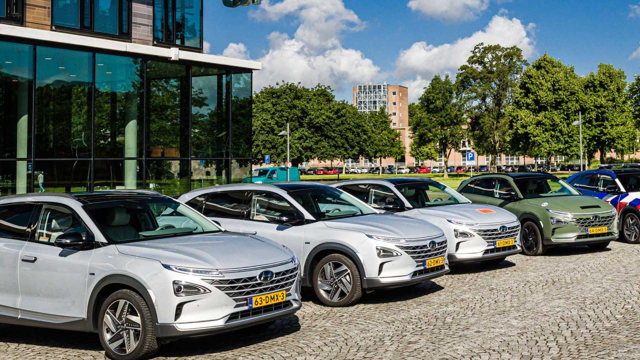 Defensie neemt waterstofauto’s in gebruik - TopGear