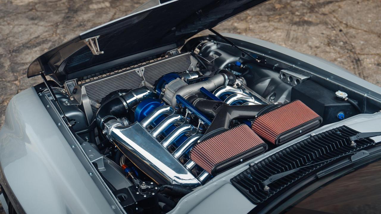 TWR Supercat: zo rijdt een V12 met supercharger