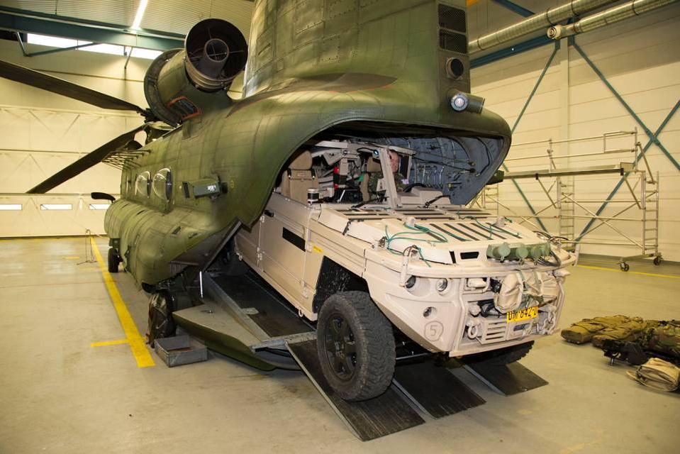 Is dit de nieuwe Mercedes G-klasse voor de Luchtmobiele Brigade? - TG