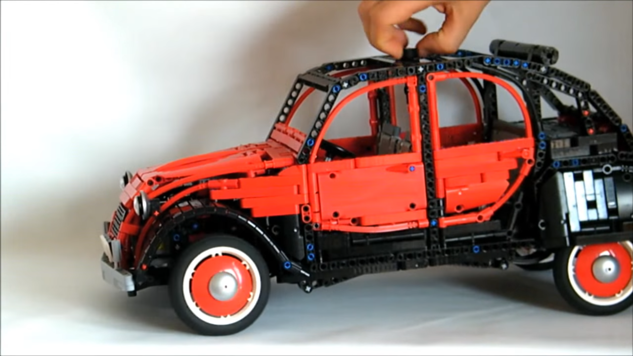 Deze Citroën 2CV van Lego is perfectie - TopGear Nederland
