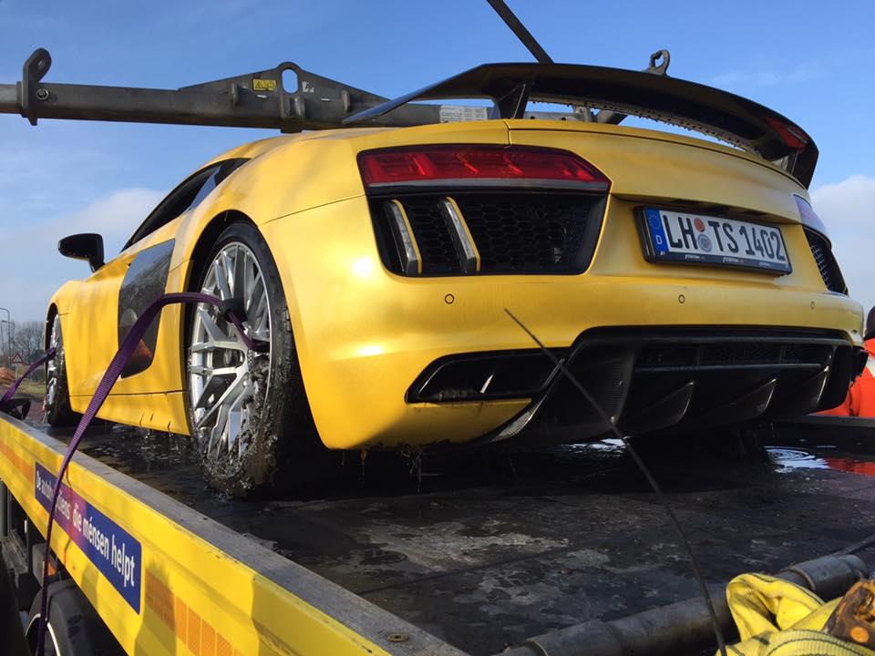 Audi R8 te water in Baambrugge: zonde! - TopGear