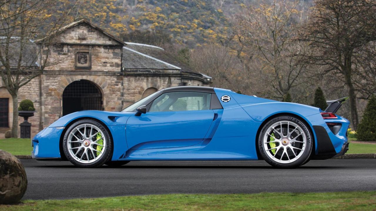 Porsche 918 Spyder in Arrow Blue - dit is de enige - TopGear Nederland