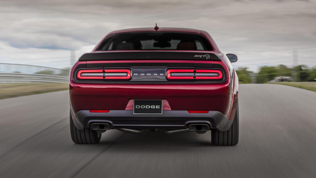 Dit is de Dodge Hellcat Widebody - TopGear Nederland