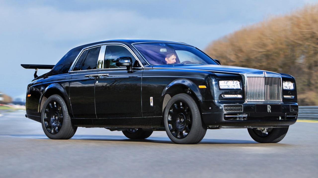 Rolls-Royce Cullinan, ben jij het? De eerste foto's - TopGear Nederland