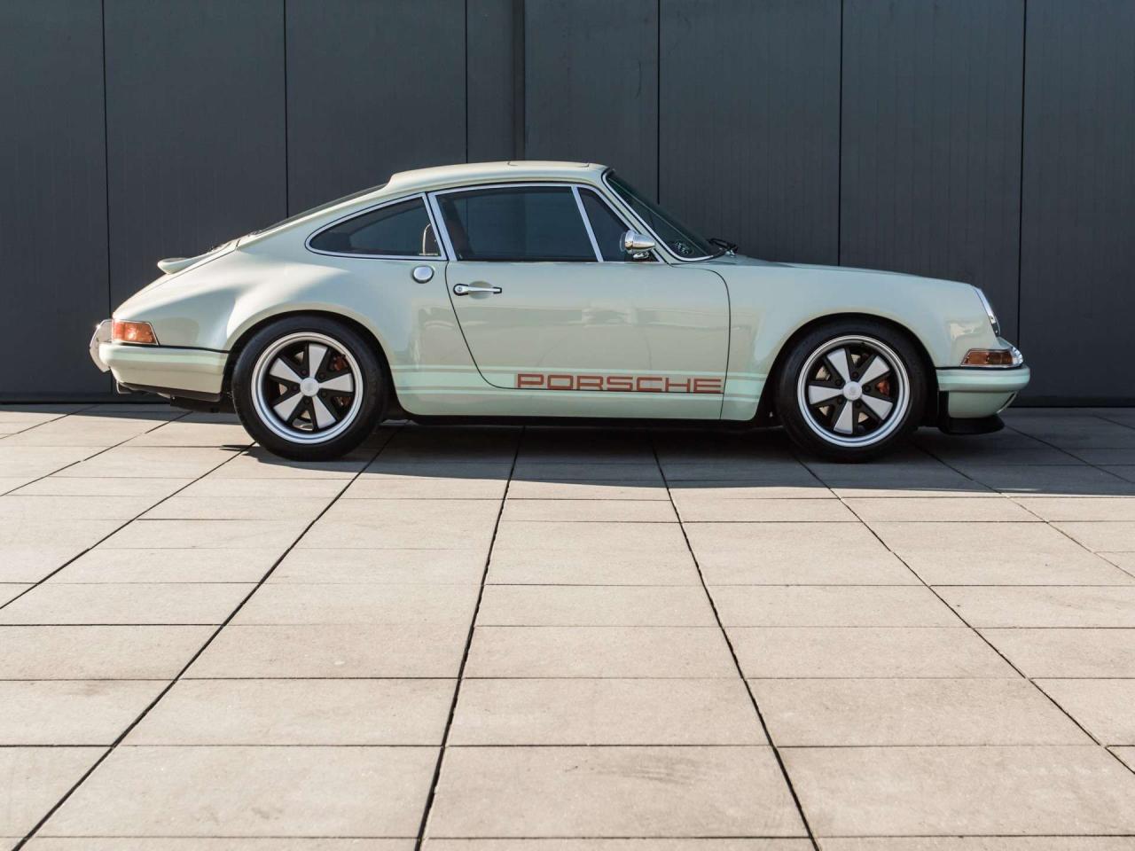 Een ’Singer-Porsche’ voor de helft van de prijs? - TopGear