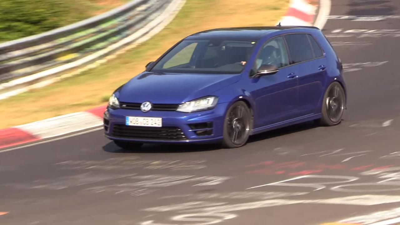 Volkswagen Golf R420 maakt zijn rondes - TopGear Nederland
