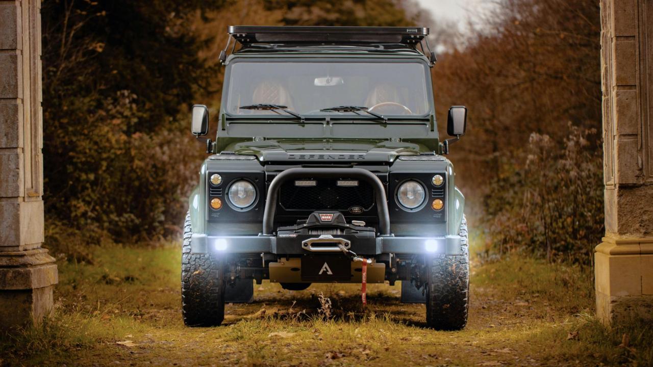 Defender Gryphon is liefde op het eerste gezicht - TopGear