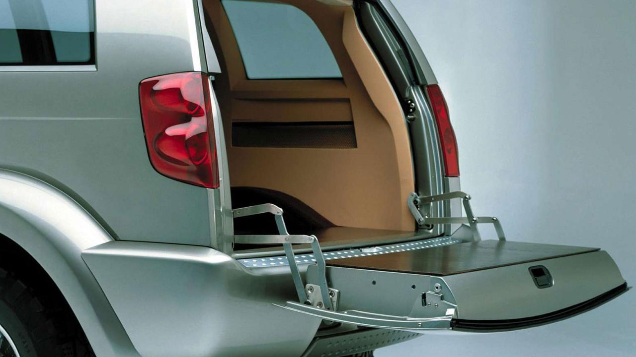 De Dodge Powerbox Concept kwam godzijdank nooit - TopGear