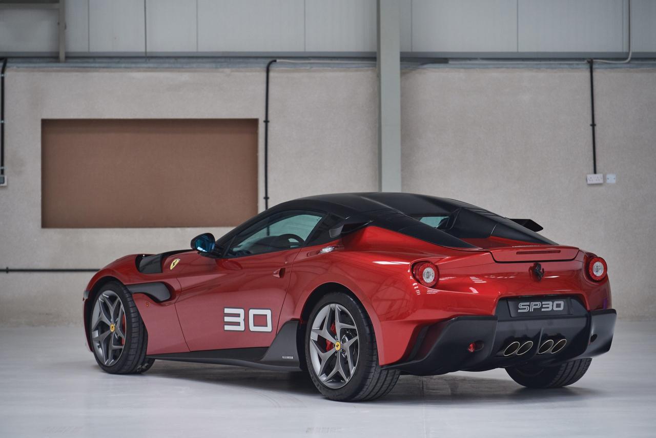 Ferrari SP30 als eerste SP-auto te koop - TopGear Nederland