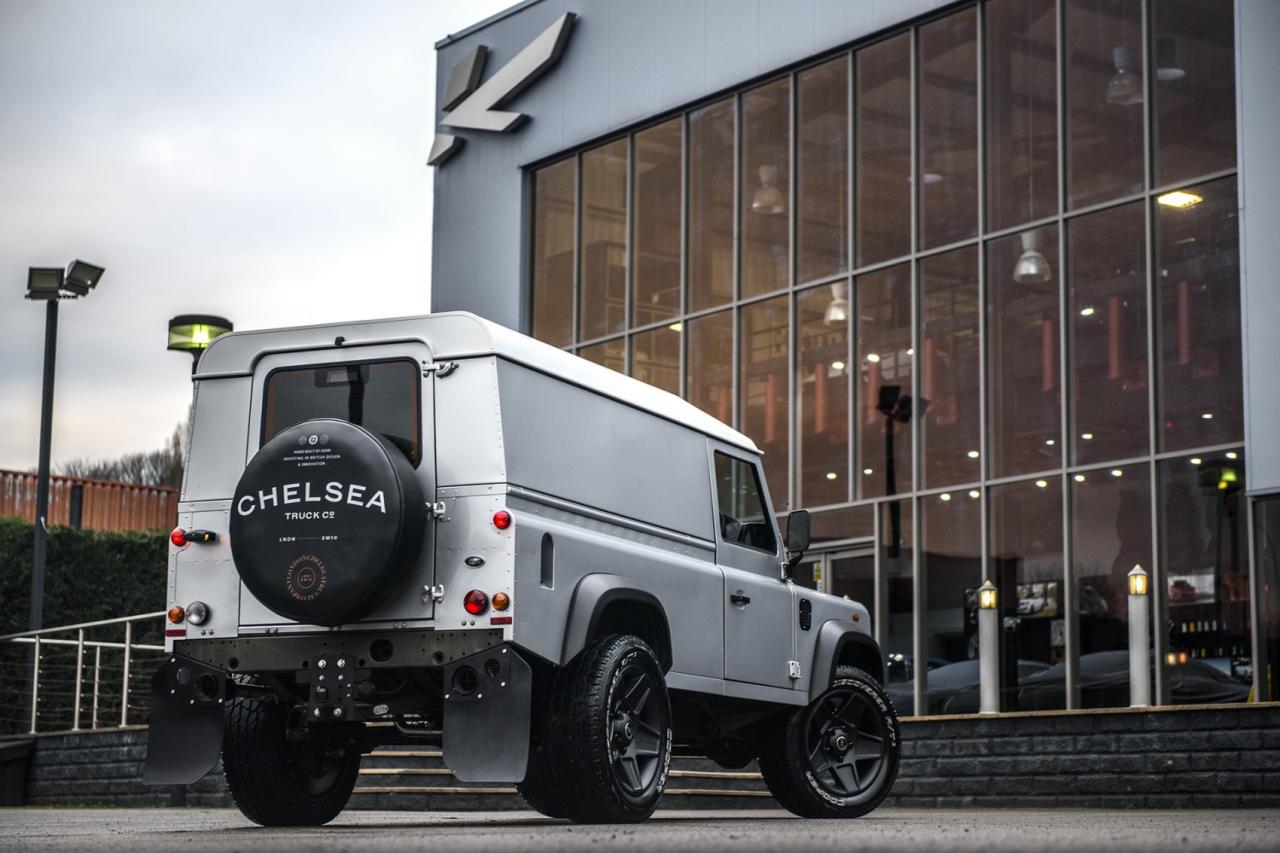 Defender 110 Hardtop is je woeste bestelbus - TopGear Nederland