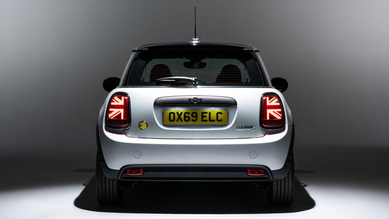 Mini Cooper S E (2019) is een elektrische Mini - TopGear Nederland