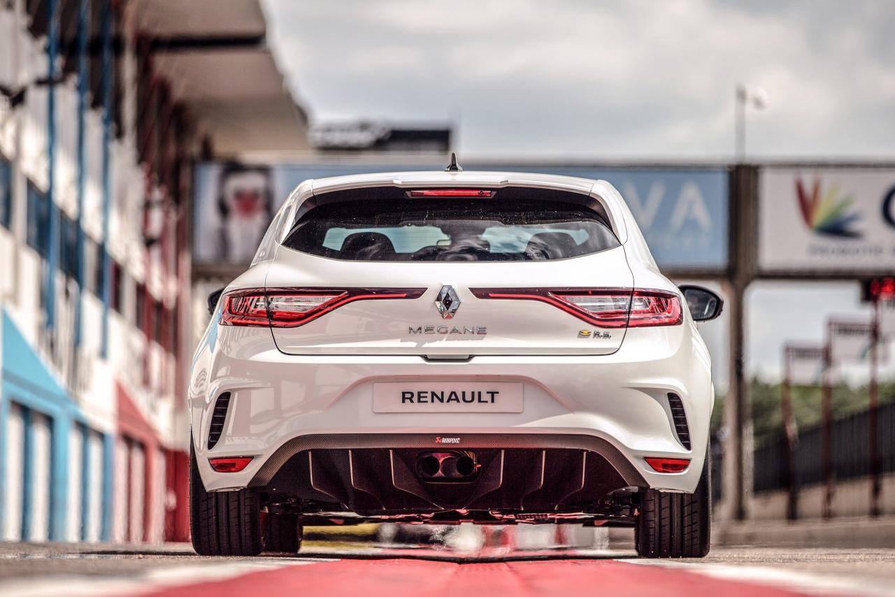 Renault Mégane RS Trophy R (2019) - Autotest en Specificaties - TopGear