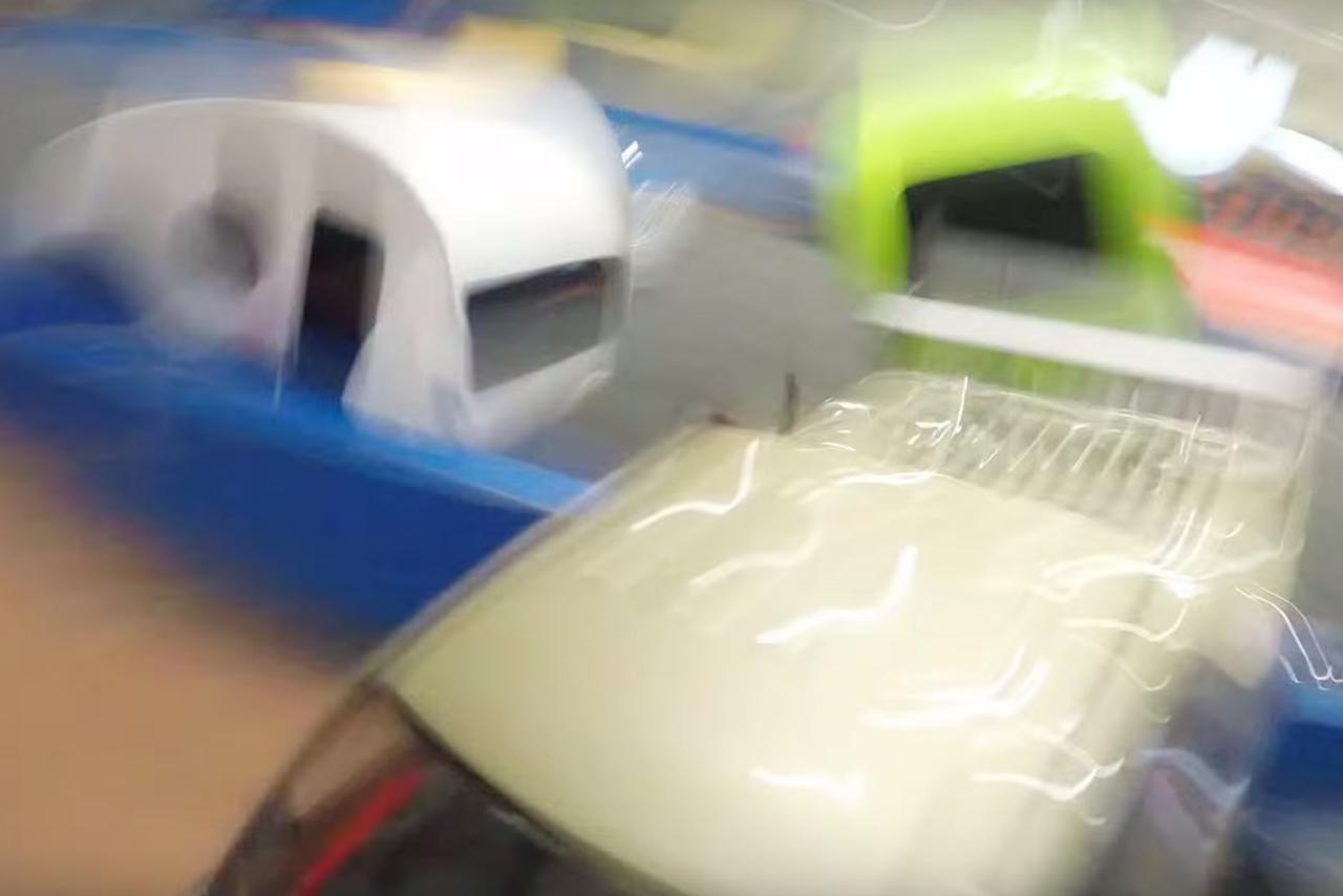 Caravan Demolition Derby met RC-auto’s - TopGear Nederland