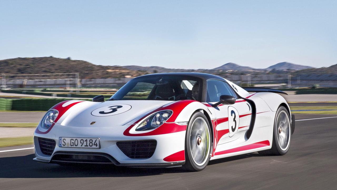 Dit kosten onderdelen voor de 918 Spyder en Carrera GT - TopGear
