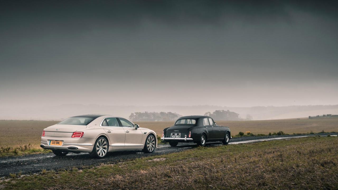Bentley Flying Spur (2020) vs Continental Flying Spur (1958) - TopGear
