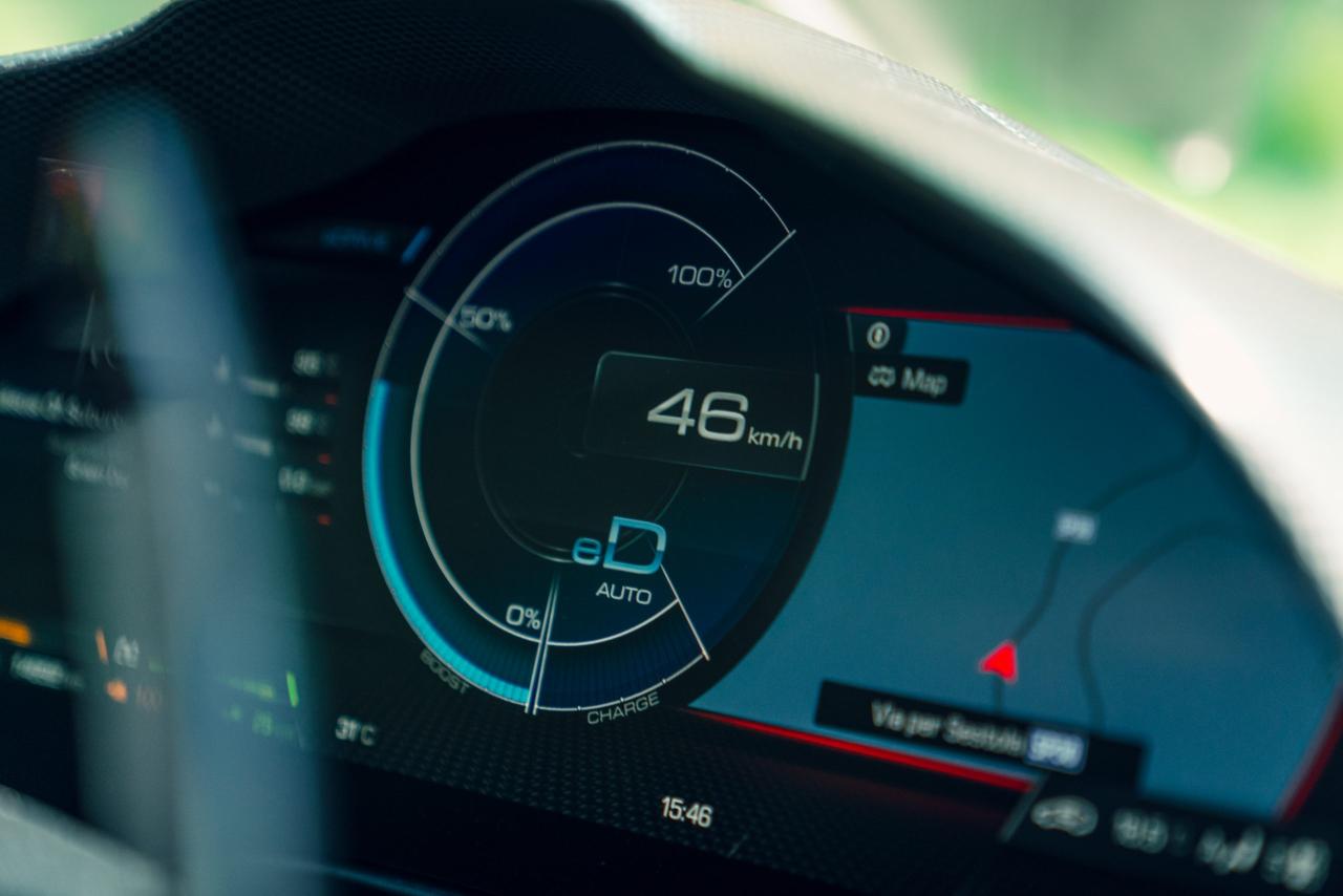 Ferrari-baas belooft dat de elektrische Ferrari's geluid maakt - TopGear