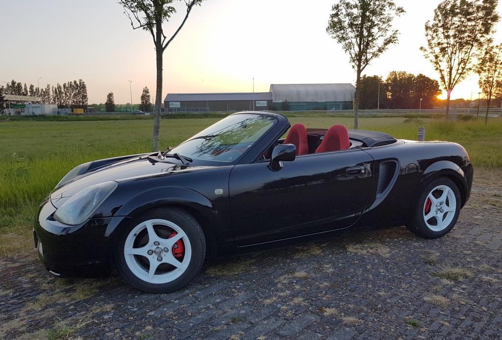 Kooptip: Toyota MR2 met de VR6 uit een Golf R32 - TopGear