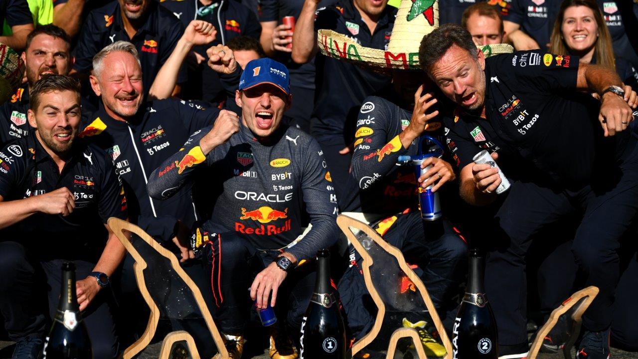 Verstappen kampioen in Japan? Zoveel punten moet hij nog uitlopen