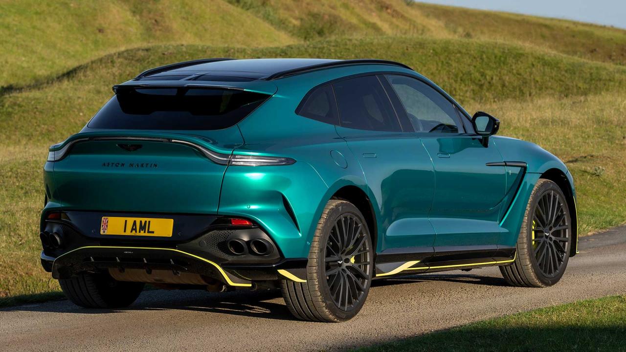 Aston Martin DBX 707 review (2022) - TopGear