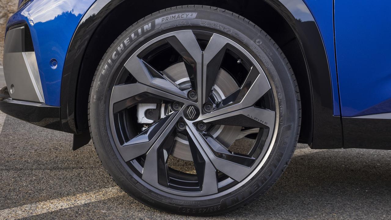 Renault Austral E-Tech Full Hybrid 200 Iconic Esprit Alpine review (2022)