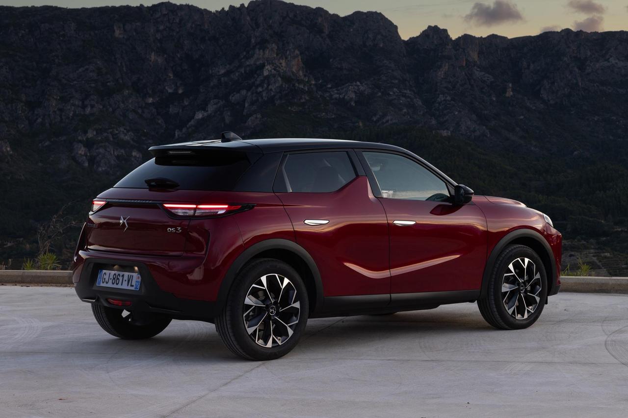 DS 3 E-Tense review (2023) - TopGear