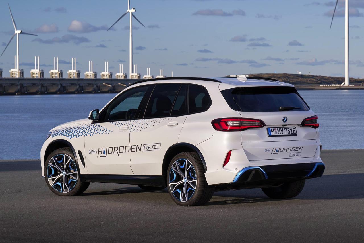 BMW iX5 Hydrogen review: Hoe rijdt de waterstofauto van BMW?