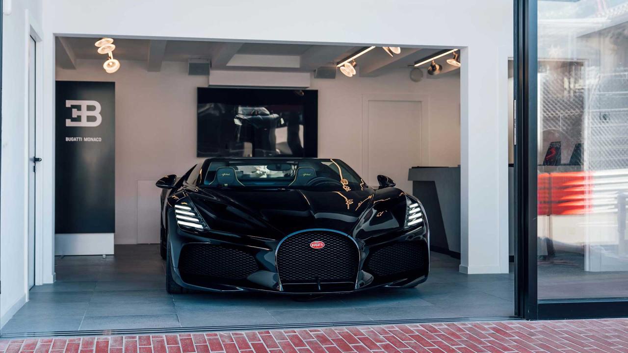 Bugatti opent showroom aan het F1-circuit van Monaco - TopGear