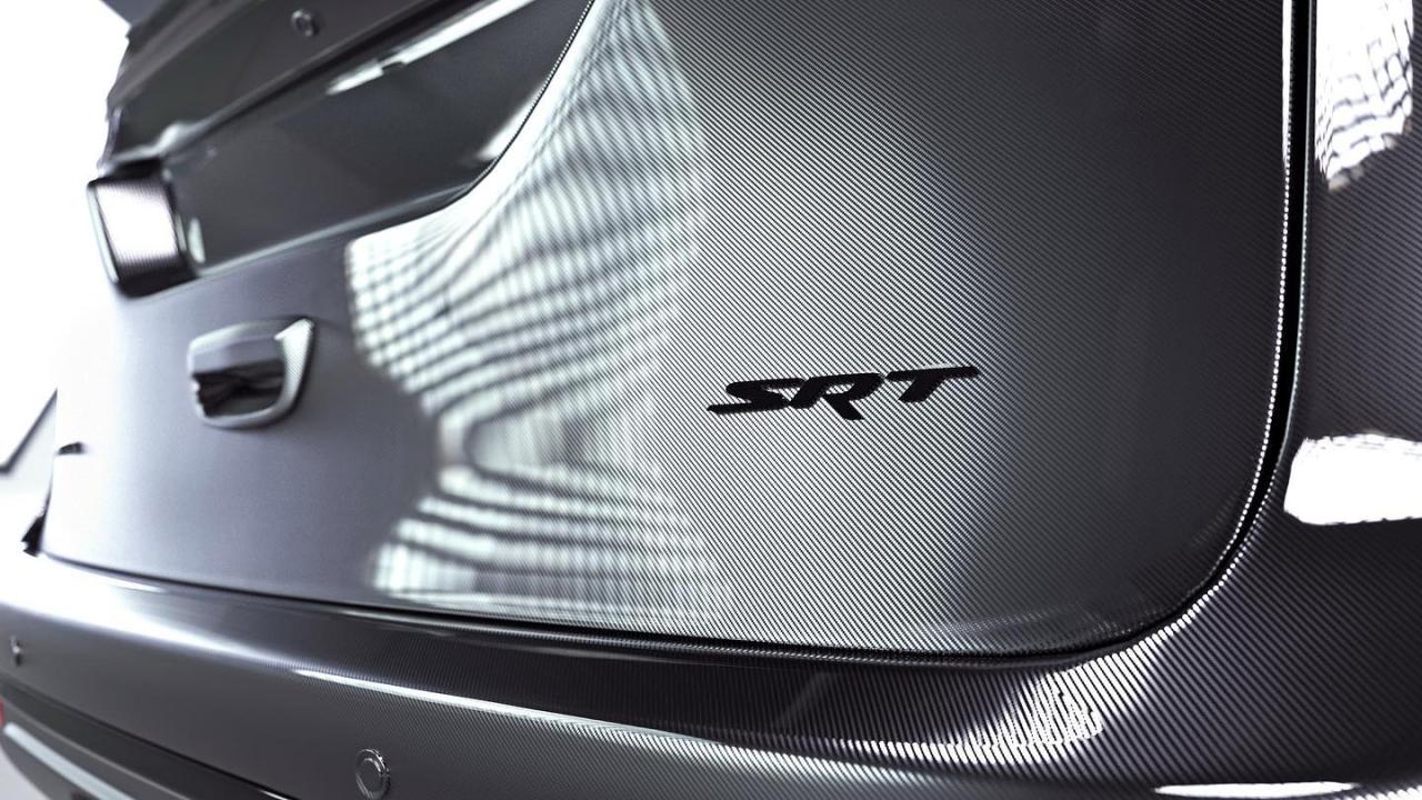 De Chrysler Pacifica met V8 met 1.500 pk van SpeedKore