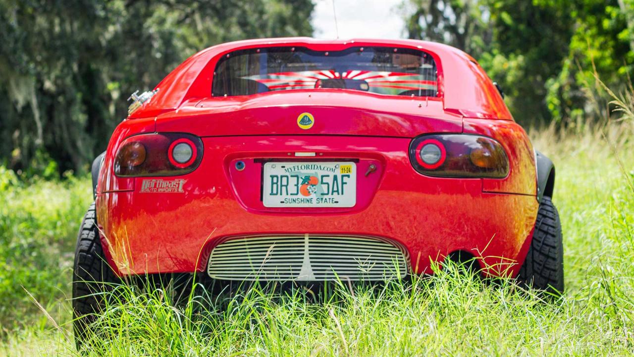 Deze 'Ferrari-achtige' offroader was ooit een Mazda MX-5 - TopGear