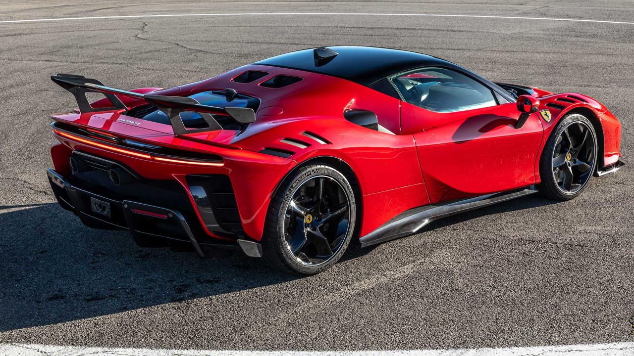 Rijden in de Ferrari SF90 XX: de snelste straatauto op Fiorano - TopGear