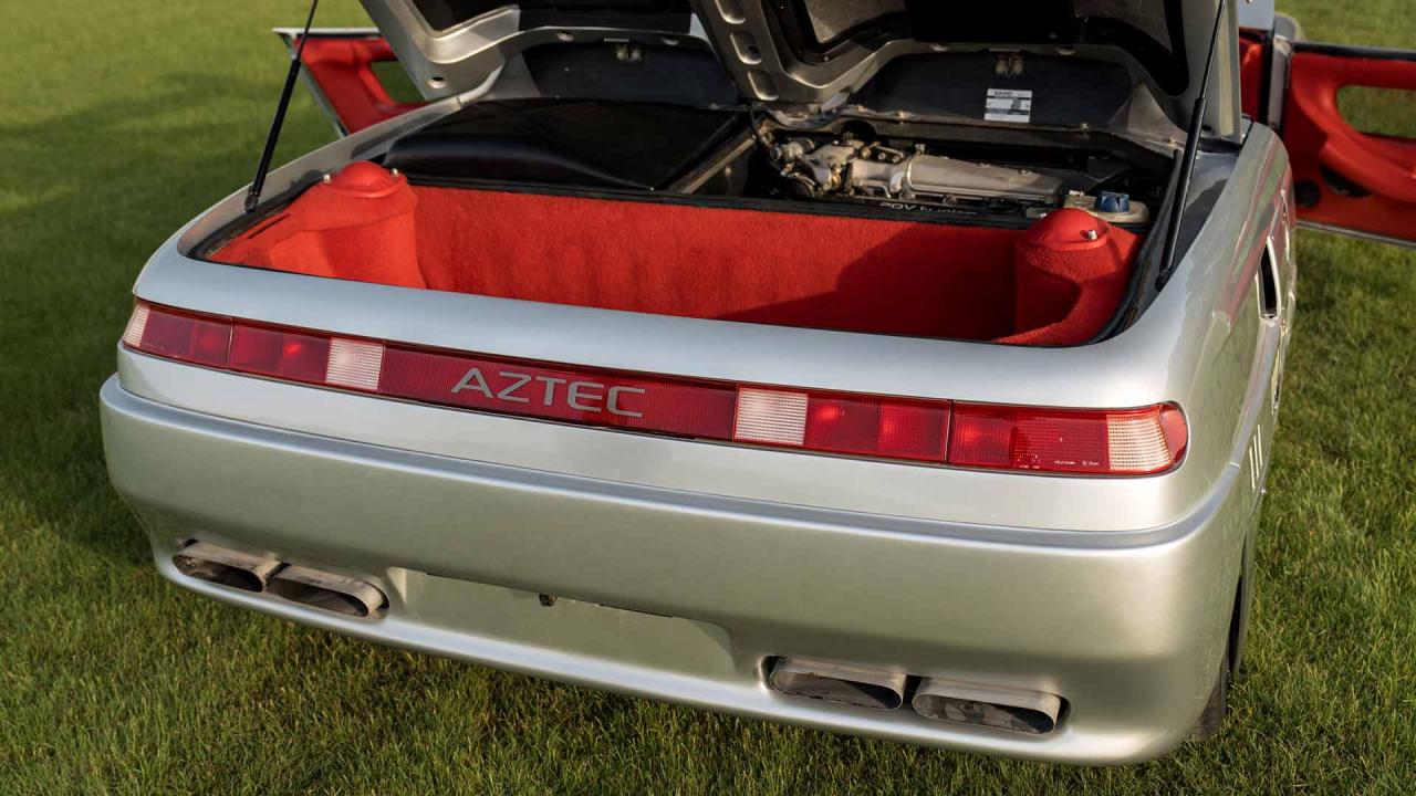 Italdesign Aztec Barchetta is een auto met twee sturen - TopGear