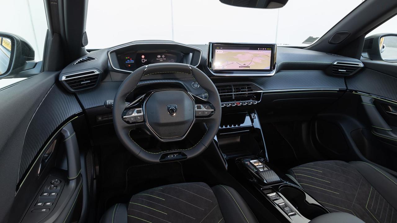 Peugeot e-2008 GT facelift review (2024) - TopGear